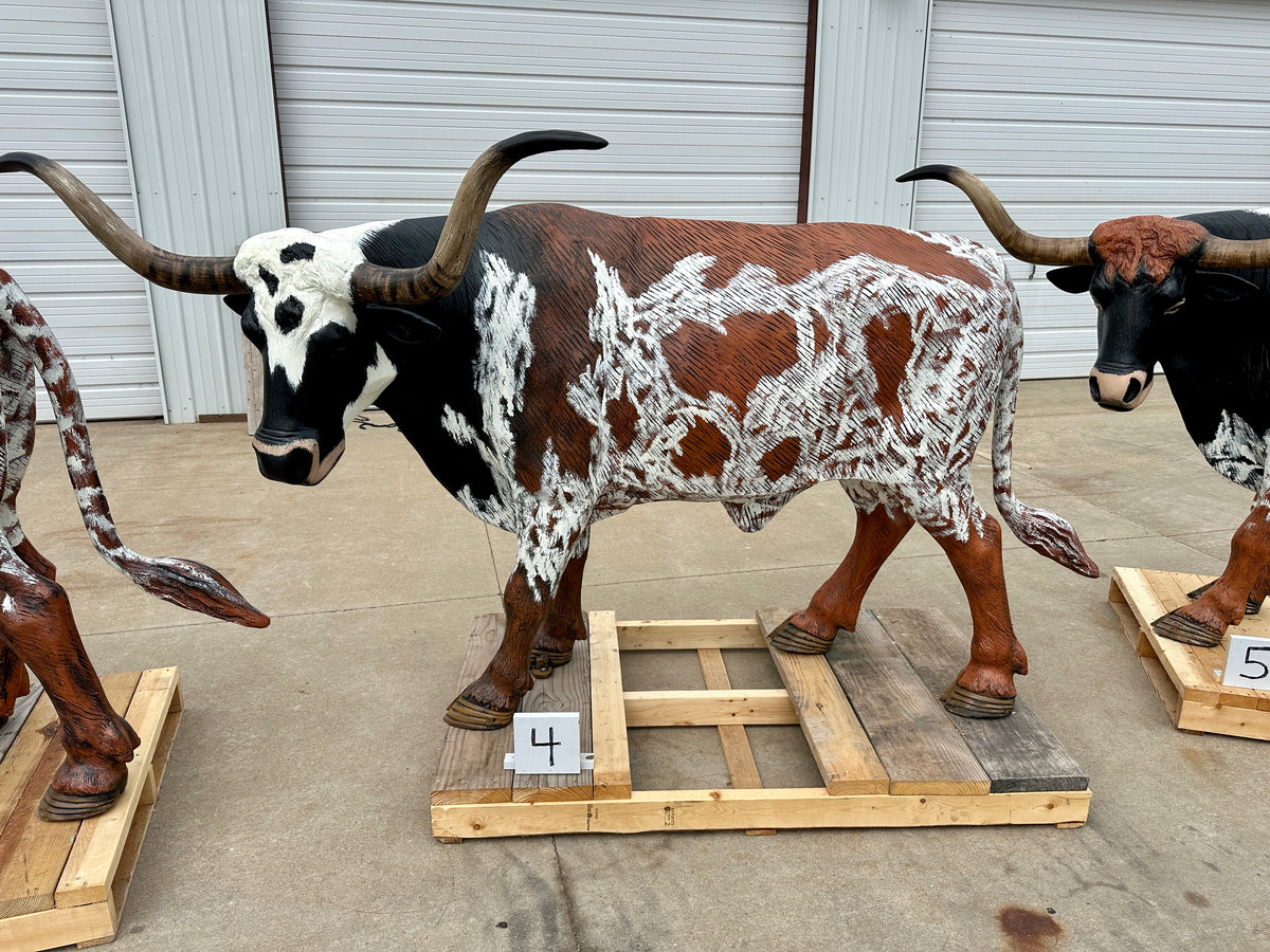 Life Size Longhorn Statue #4 – Doyle's Wagons