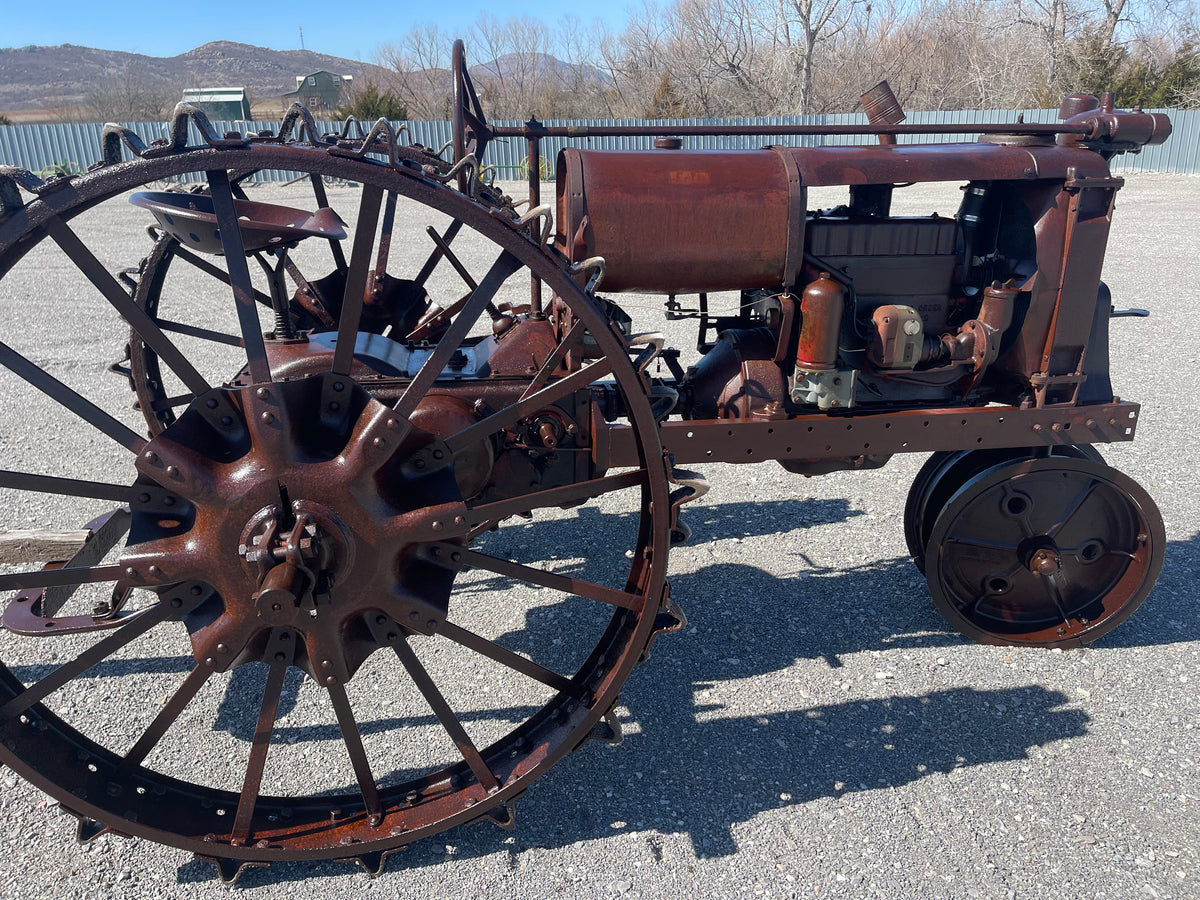 Antique International Tractor w/ 2 row stalk chopper – Doyle's Wagons
